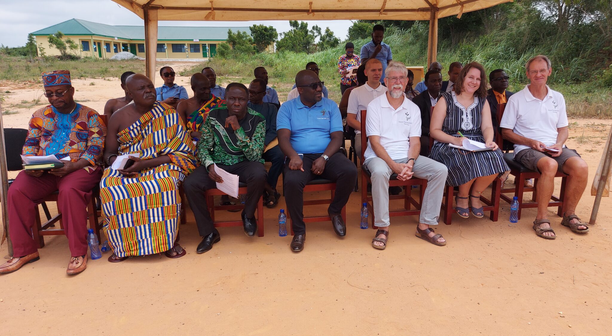 Senya SHS: Das neue Gebäude ist übergeben worden! – Ghana Freundeskreis ...